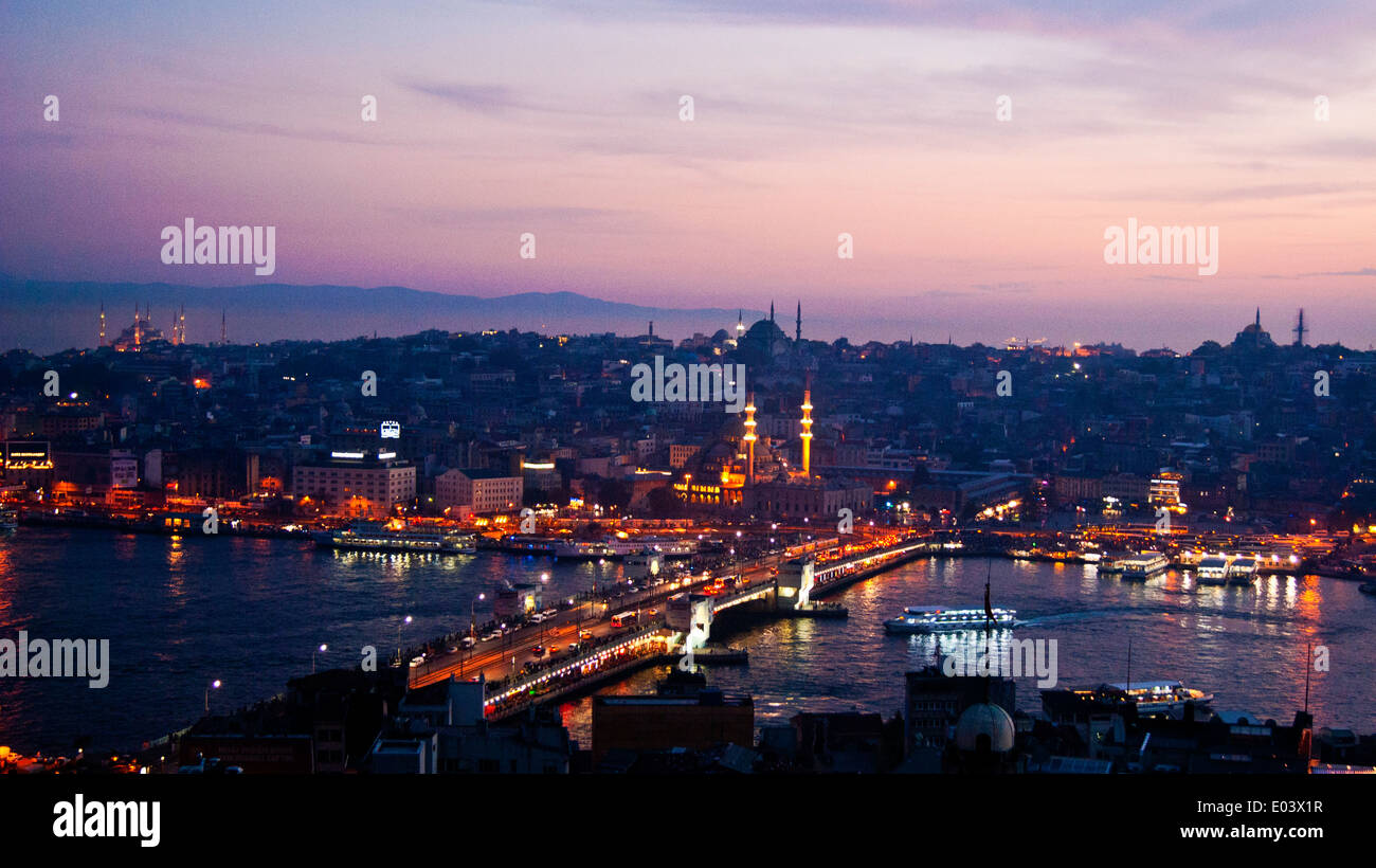 Istanbul at night Stock Photo - Alamy