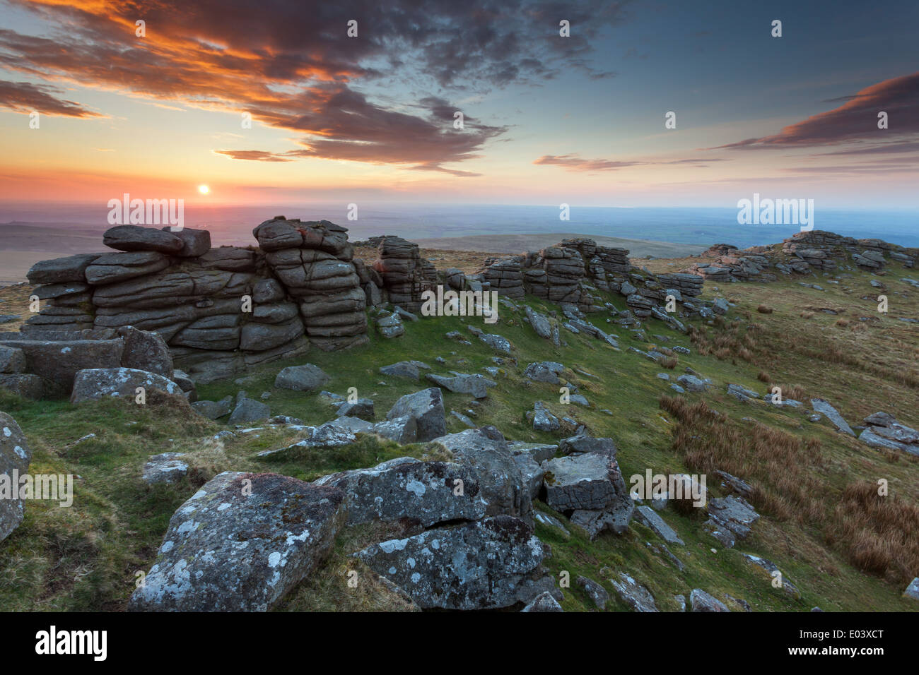 Spring sunset at West Mill Tor, Dartmoor, Devon, England Stock Photo ...