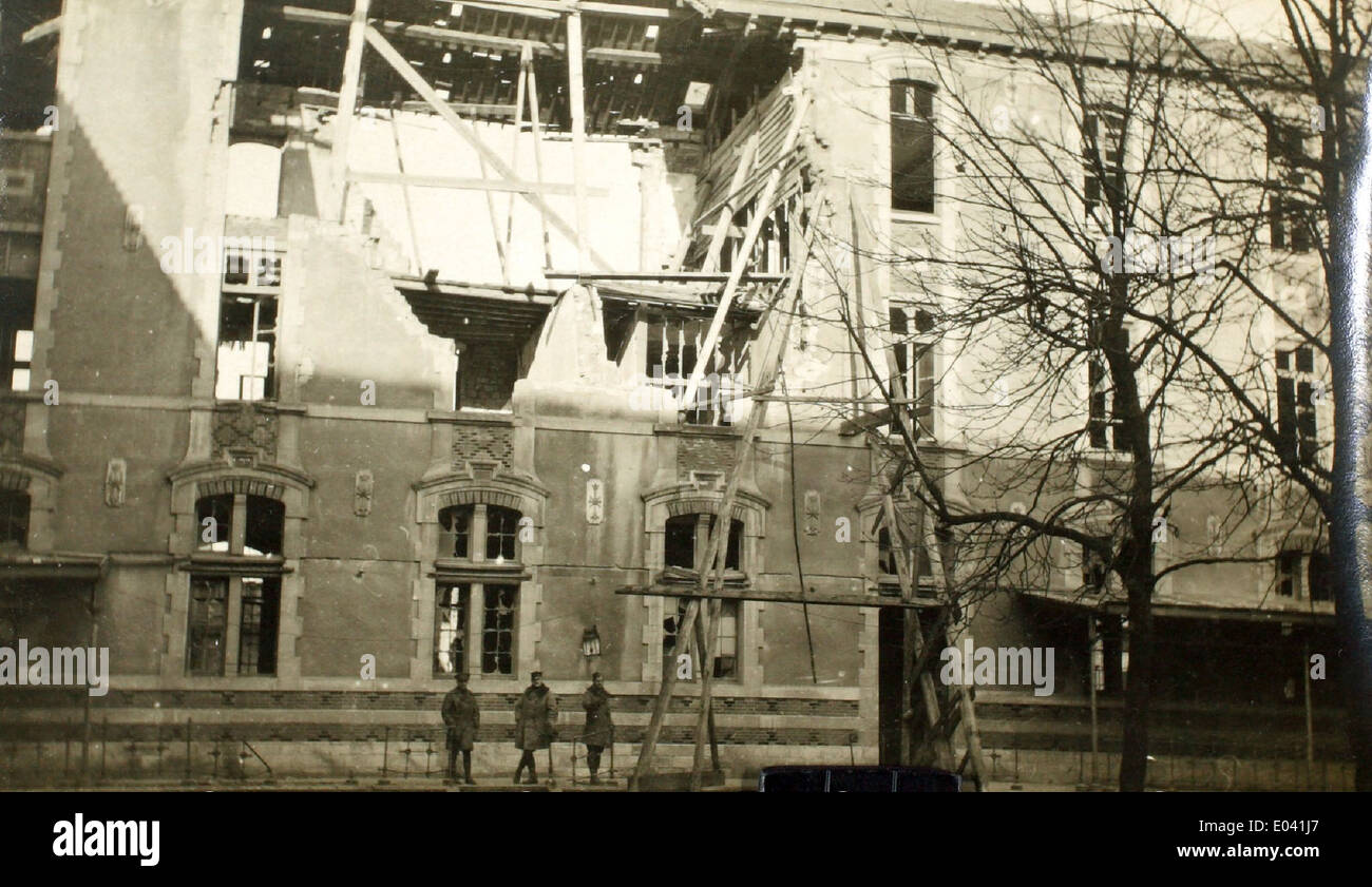 This image features the 5th Aero Group during World War I. The group was part of the U.S. Air ...