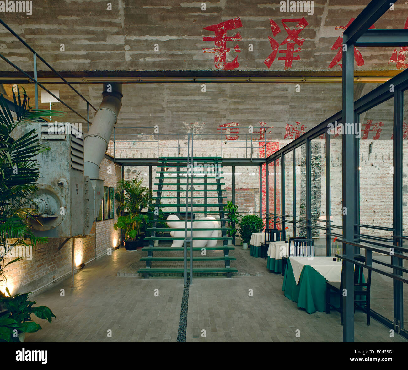 798 space gallery hi-res stock photography and images - Alamy