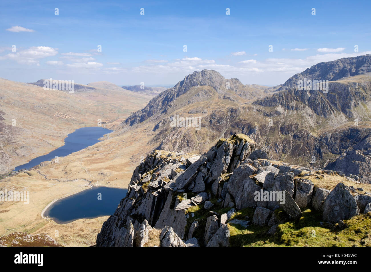 Ogwen valley and Mount Tryfan seen from Y Garn south east ridge in ...