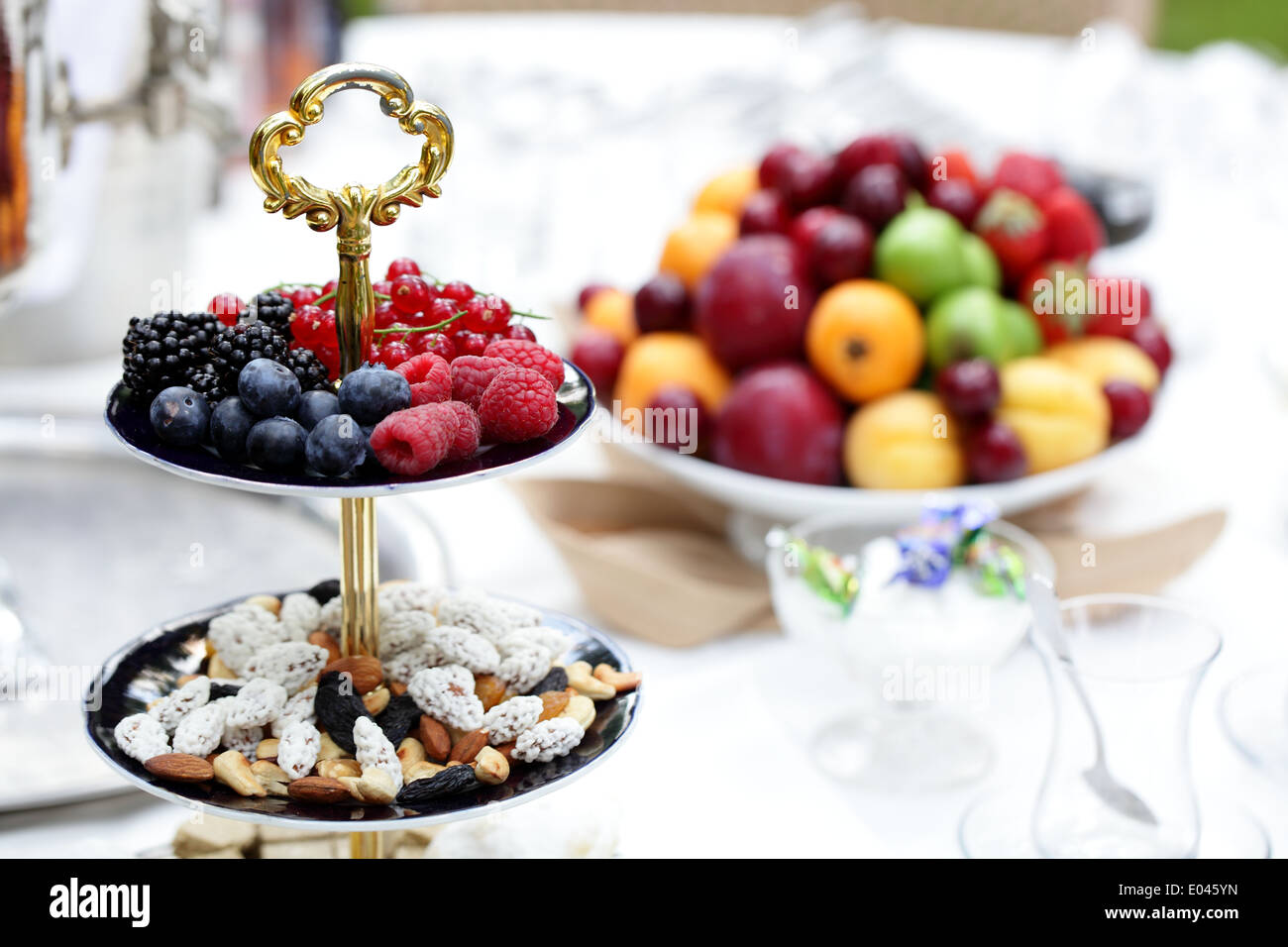 clean and beautiful table with food in a forest Stock Photo - Alamy