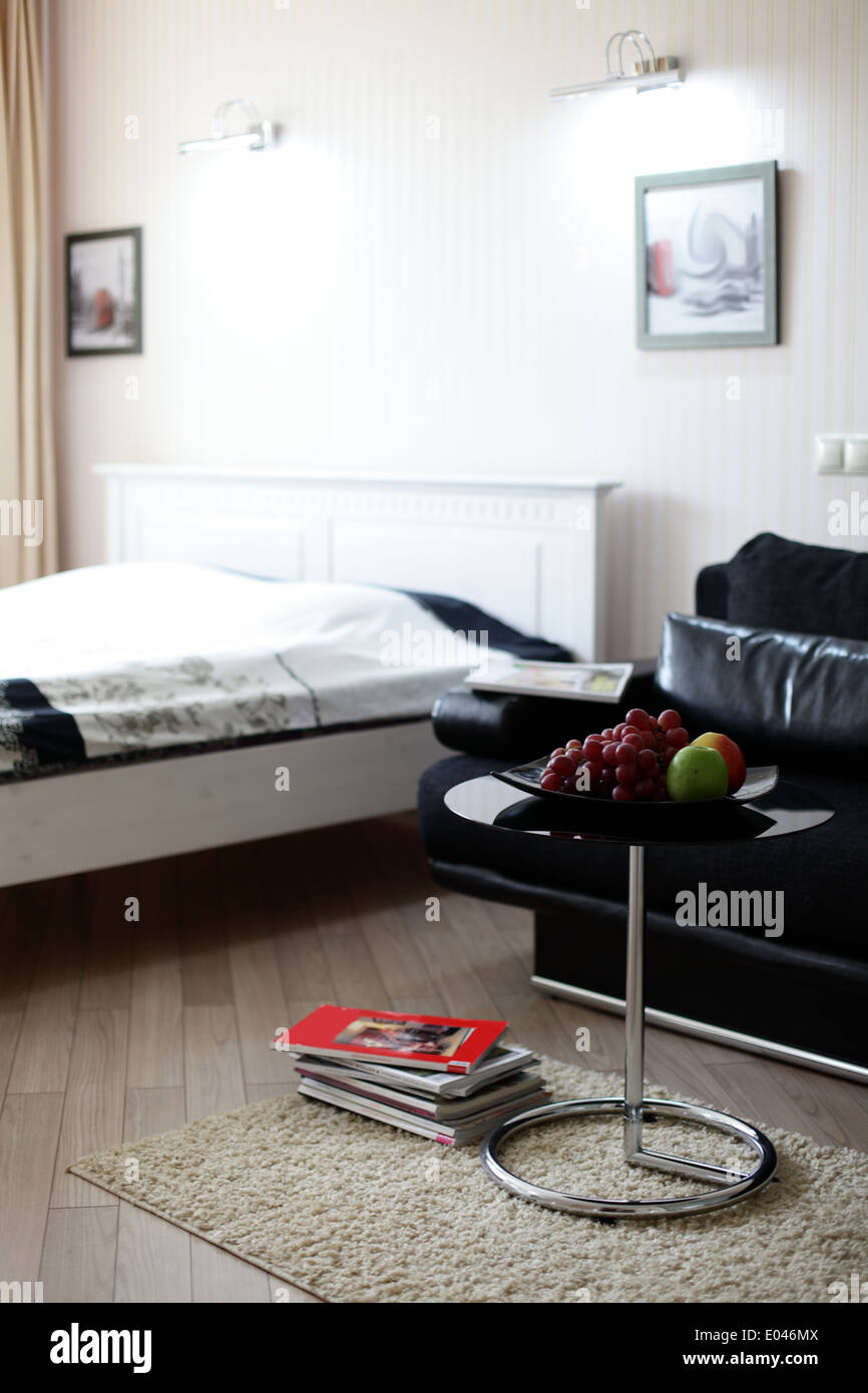 luxury and very clean empty european room Stock Photo - Alamy