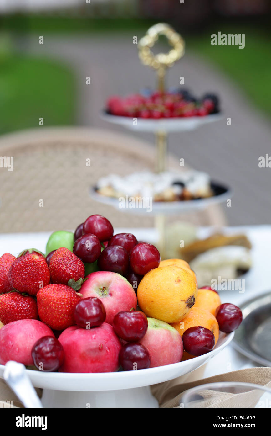 clean and beautiful table with food in a forest Stock Photo - Alamy