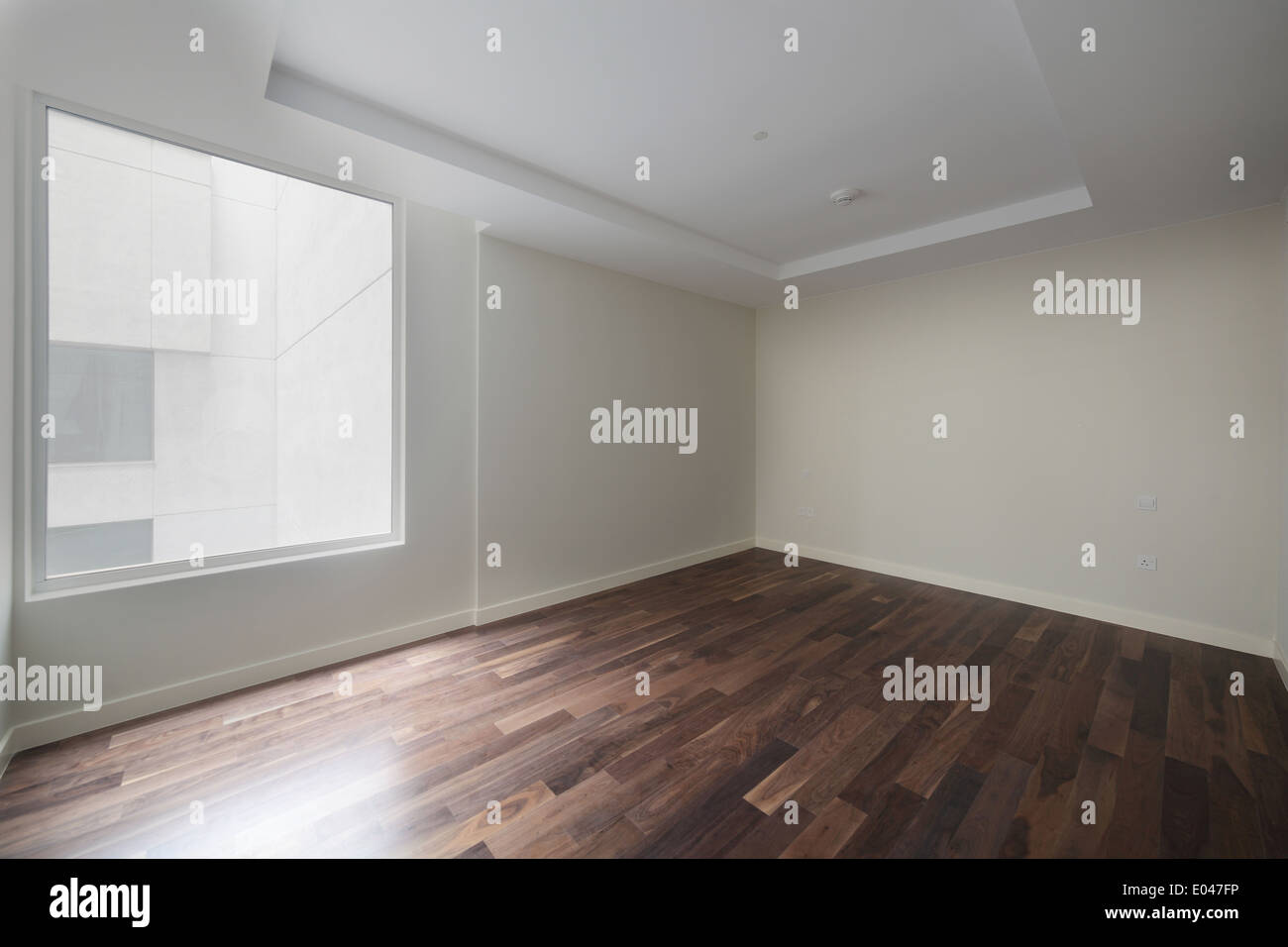 luxury and very clean empty european room Stock Photo - Alamy