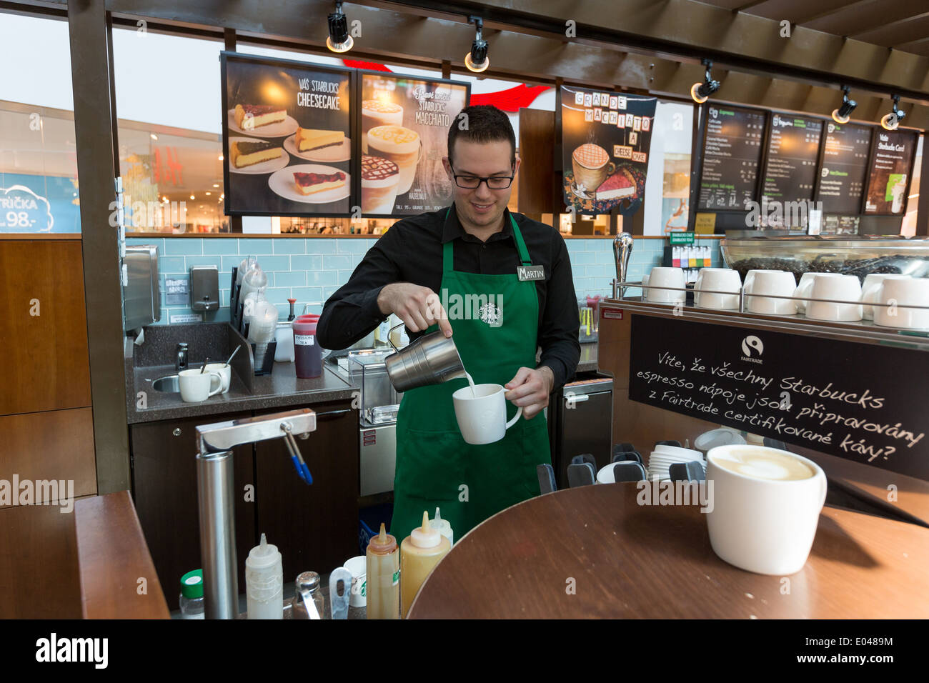 Starbucks serving hi-res stock photography and images - Alamy