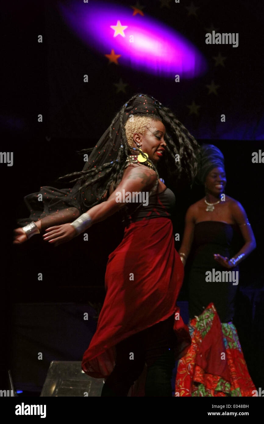 Harare, Zimbabwe. 1st May, 2014. Grammy-winning Dobet Gnahore from Cote ...