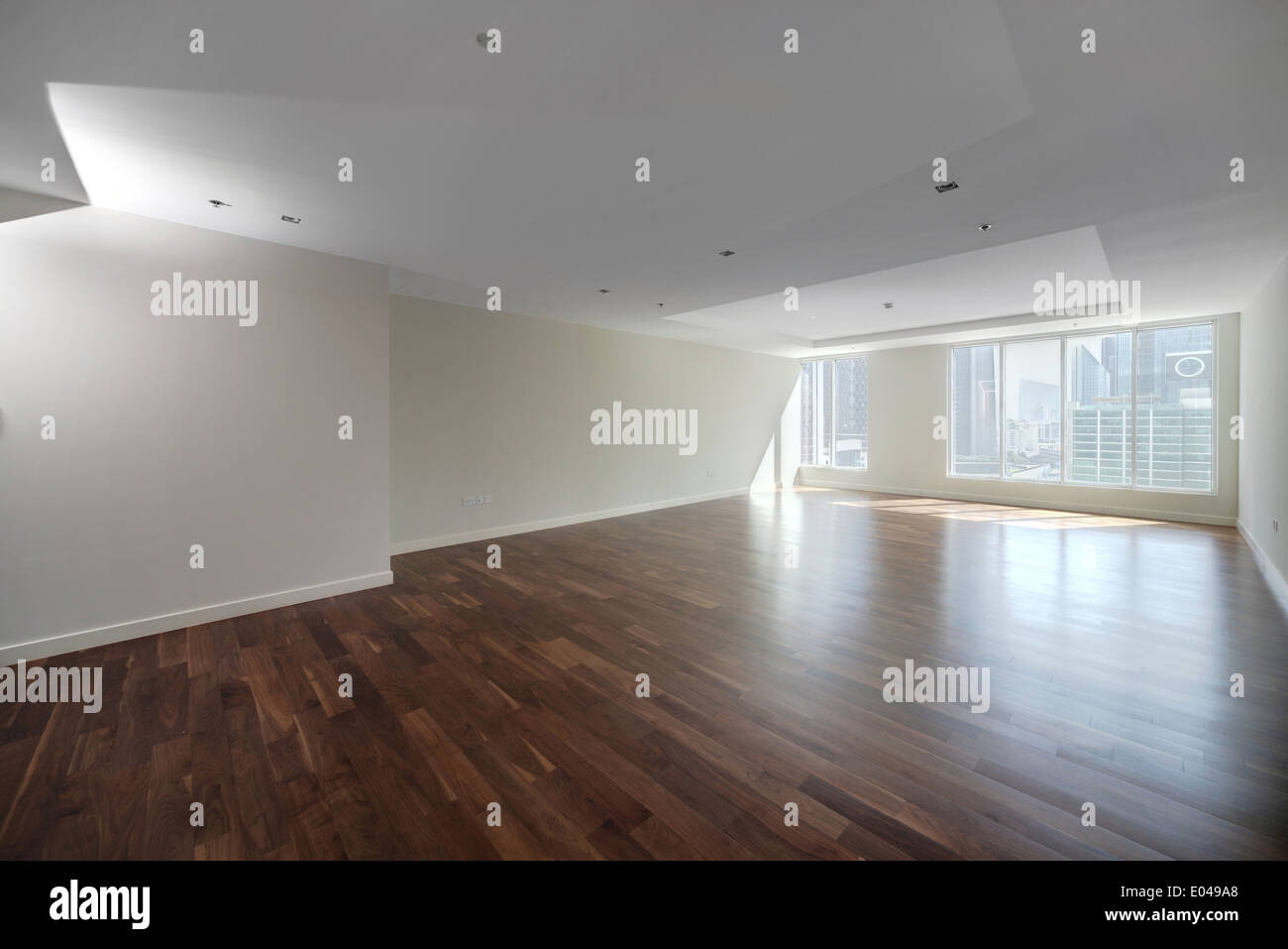 luxury and very clean empty european room Stock Photo - Alamy