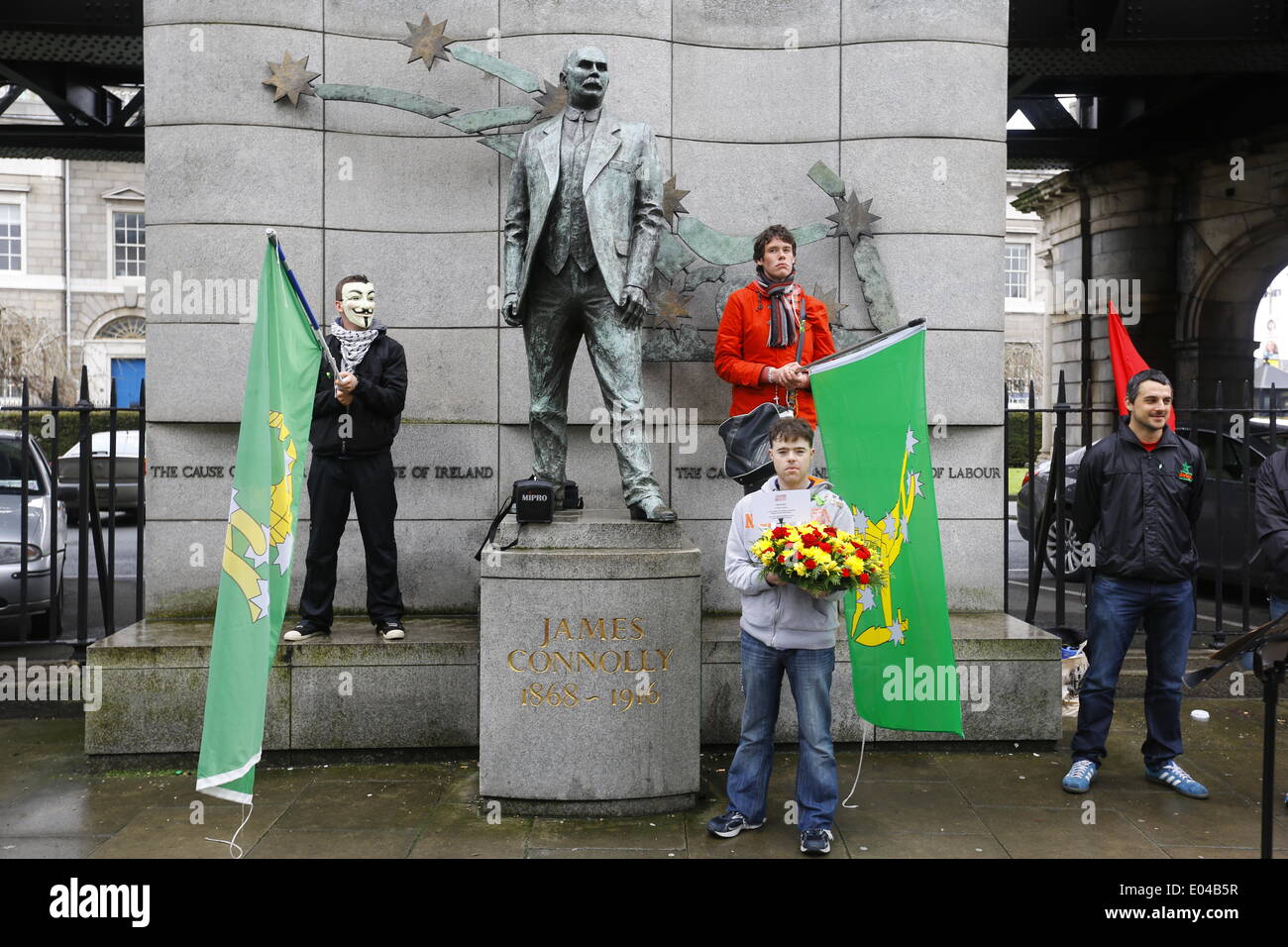 Dublin, Ireland. 1st May 2014. Activists with flags and a wreath stay ...