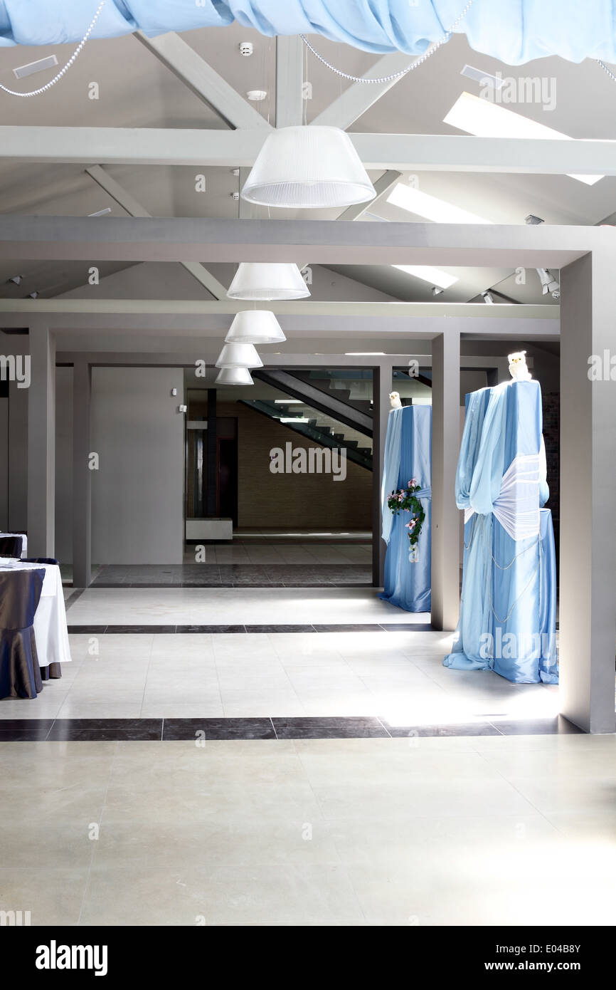 luxury and very clean empty european room Stock Photo - Alamy