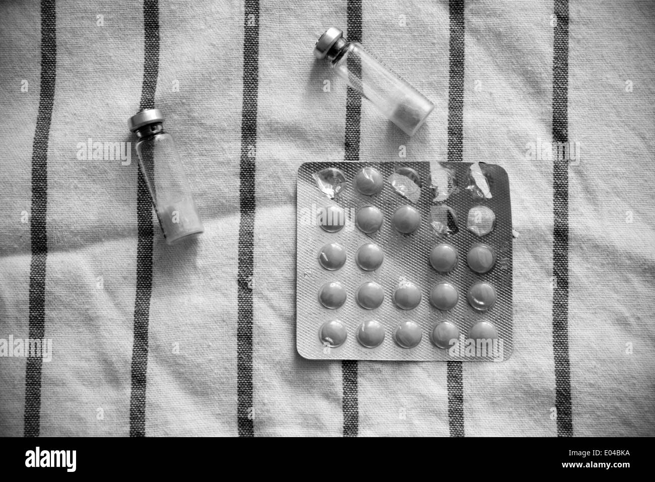 Blister hi-res stock photography and images - Alamy