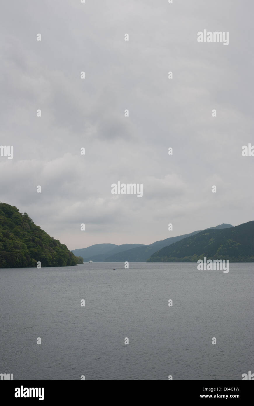 Lake Ashi in Hakone, Kanagawa Prefecture, Japan Stock Photo - Alamy