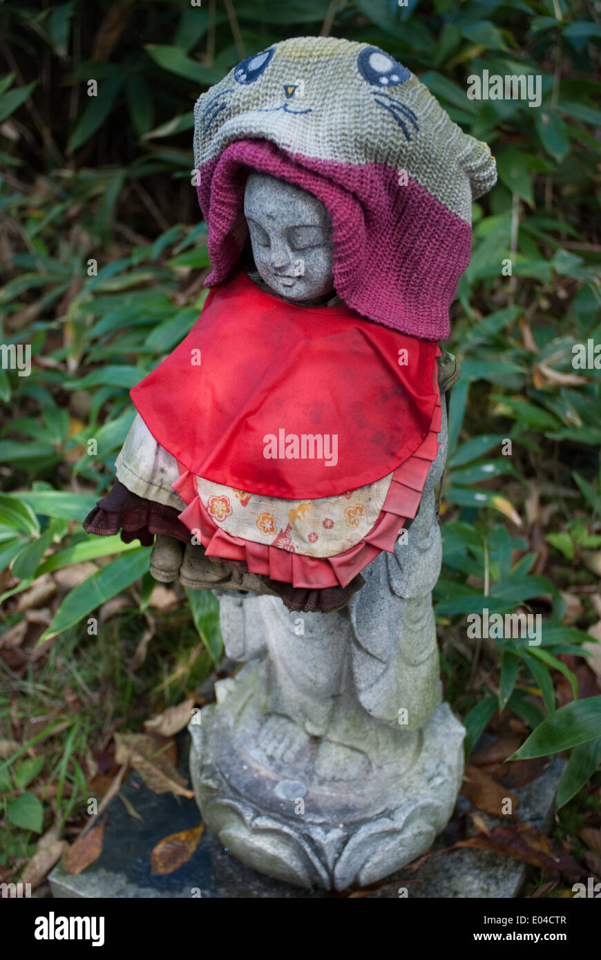 Stone statue in a temple, Tokyo, Japan Stock Photo - Alamy