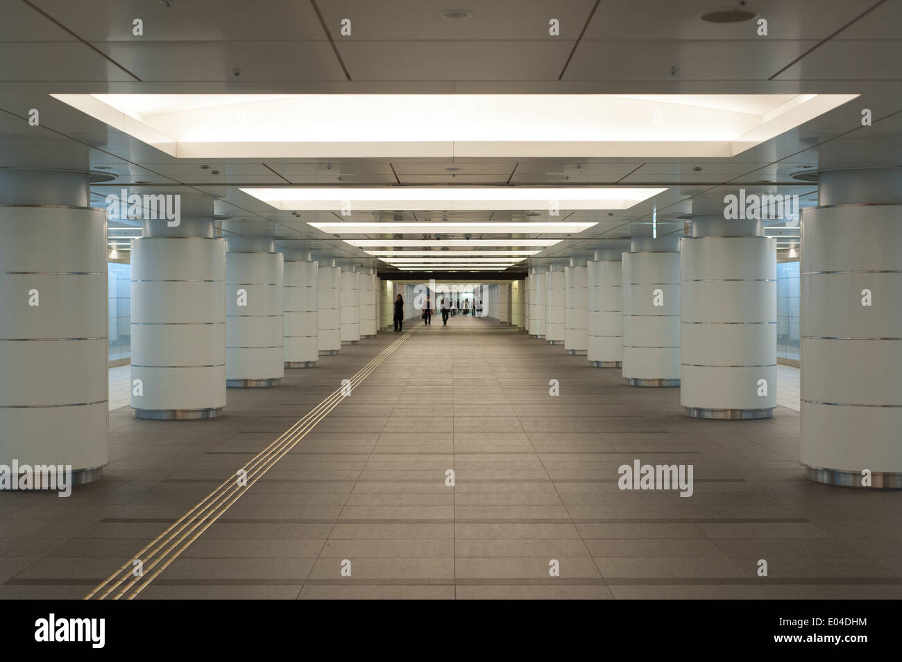 Underground Marunouchi Station, Tokyo, Japan Stock Photo - Alamy