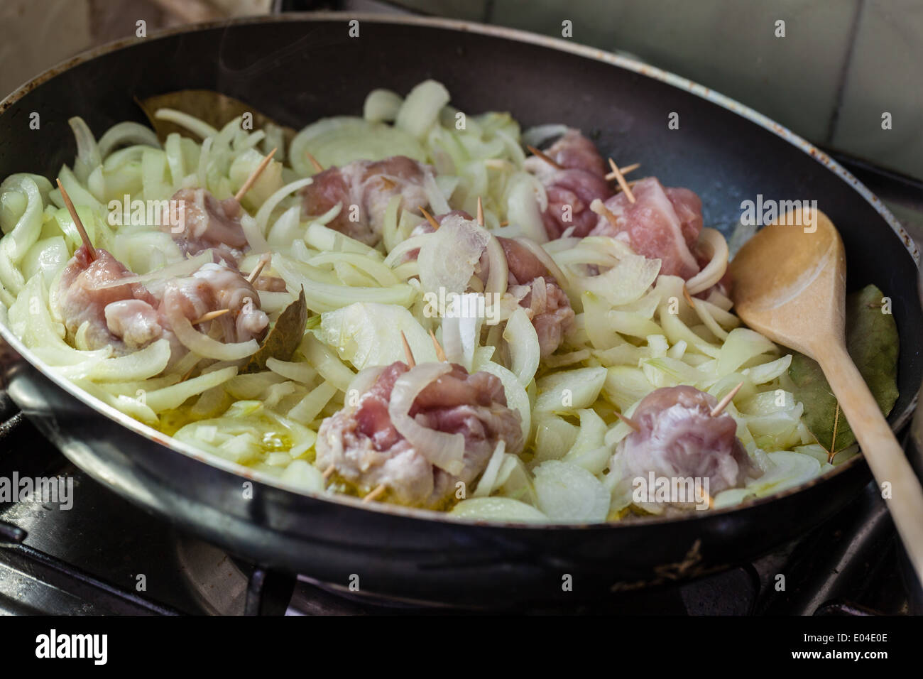 Big frying pan hi-res stock photography and images - Alamy