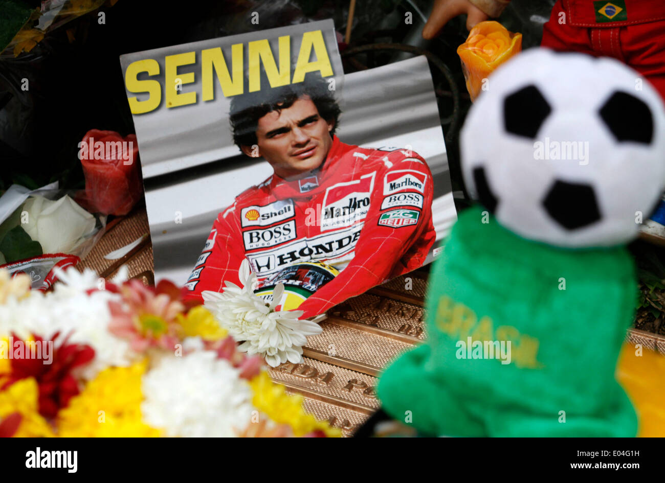 Ayrton senna 1994 hi-res stock photography and images - Alamy