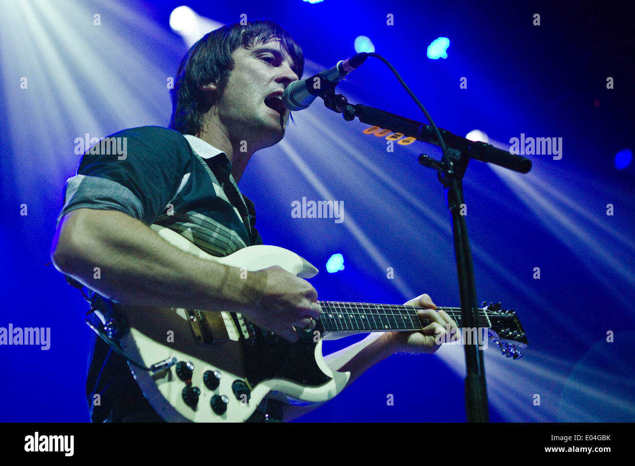 Nick mccarthy franz ferdinand hi-res stock photography and images - Alamy