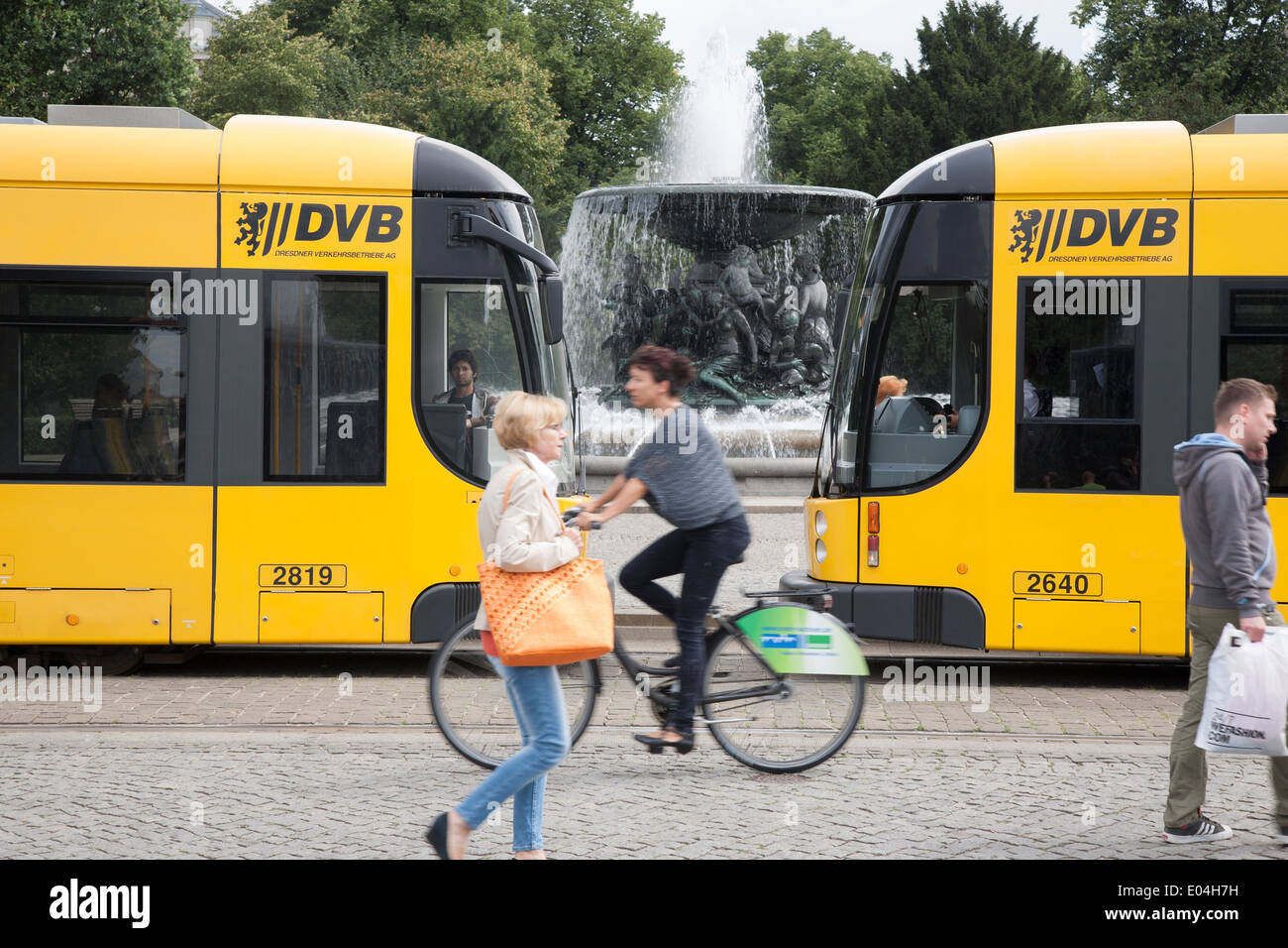 Yellow Trams and Silent Water Fountain; Albert Square - Albertplatz ...