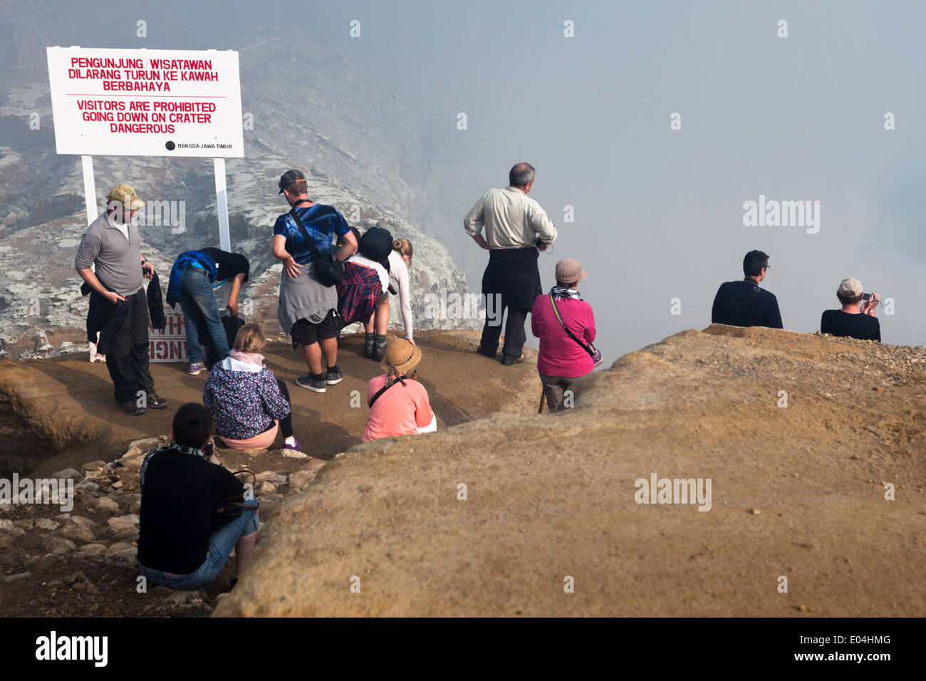 Tourists at the viewpoint in the area of Kawah Ijen, Banyuwangi Regency ...