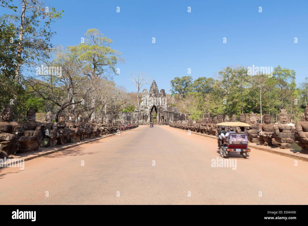 Angkor thom south gate entrance hi-res stock photography and images - Alamy