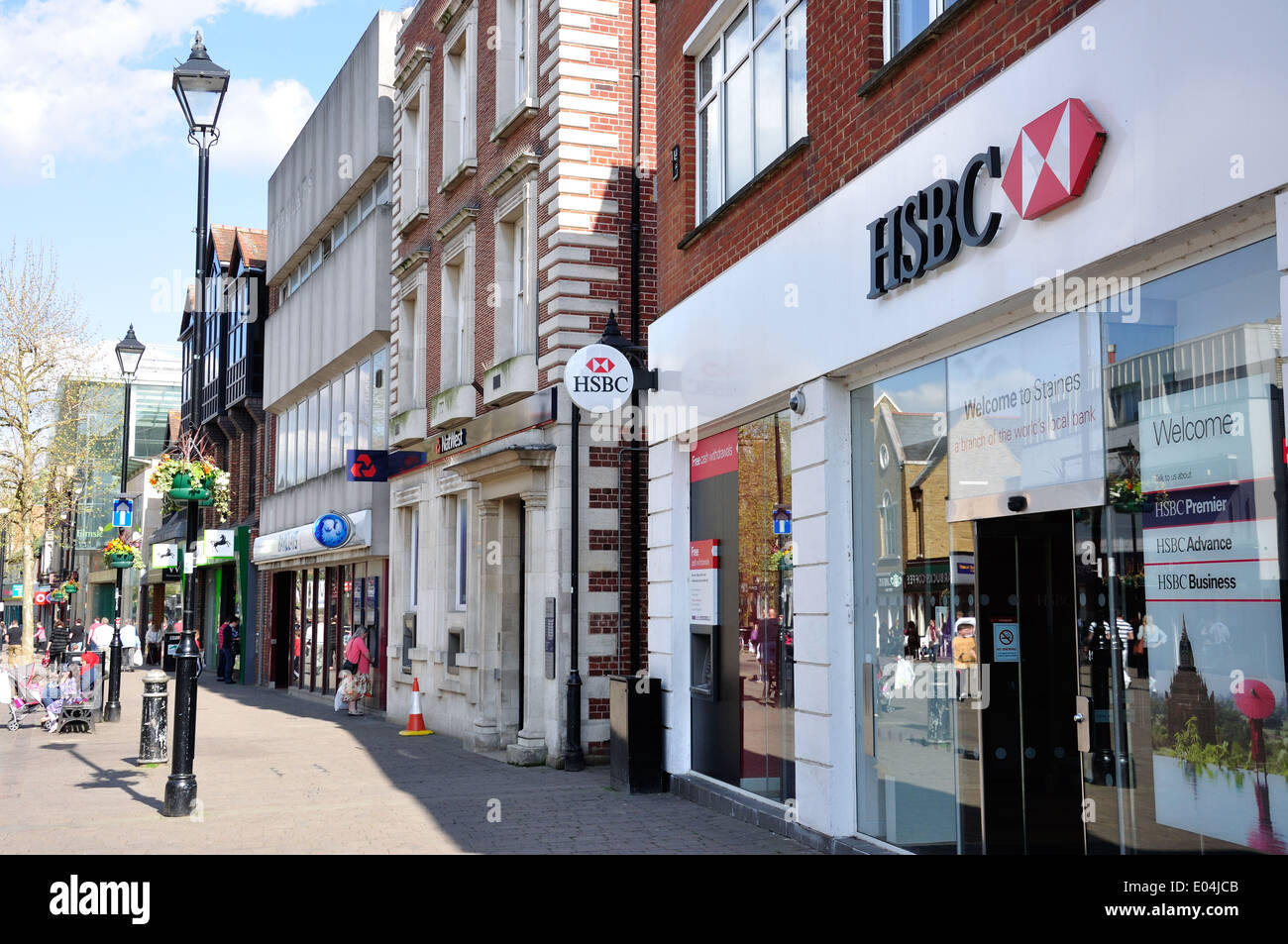Street banks uk hi-res stock photography and images - Alamy