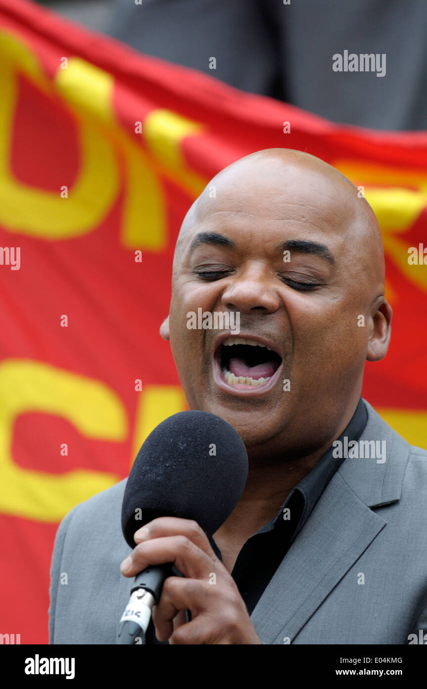 Johnny amobi hi-res stock photography and images - Alamy