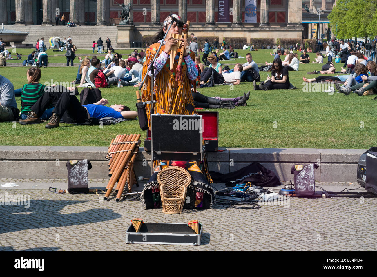 Indian street performer hi-res stock photography and images - Alamy
