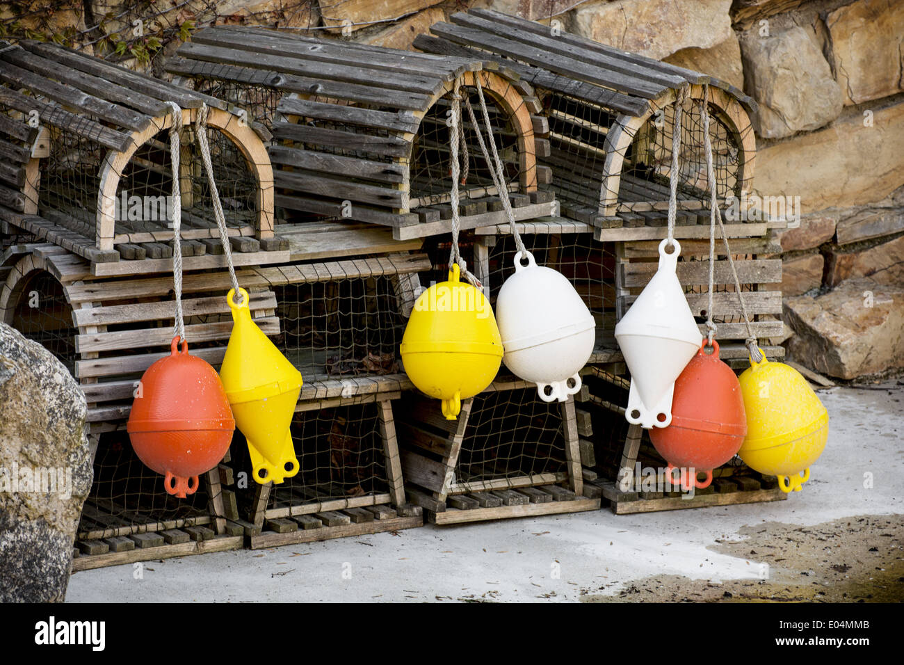 Float cage cages zoo zoology hi-res stock photography and images - Alamy