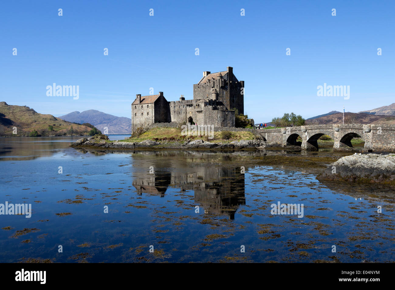 Eilean Donan Castle Refection, Dornie West Coast of Scotland Stock ...
