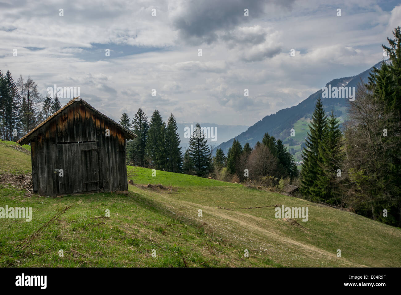Cottage in the alps hi-res stock photography and images - Alamy