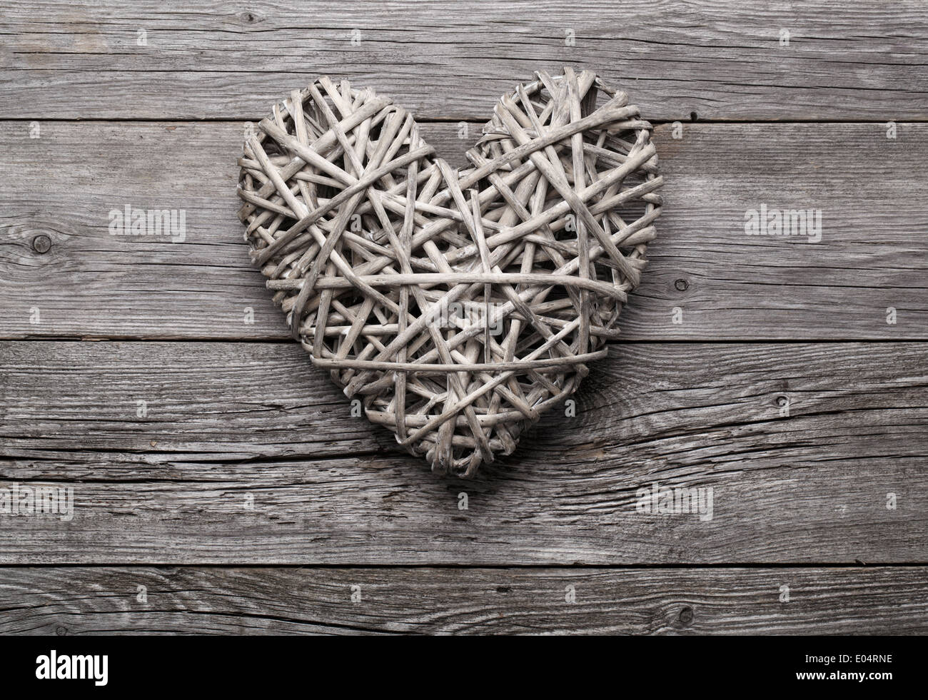 Heart shaped decoration made of straw Stock Photo - Alamy