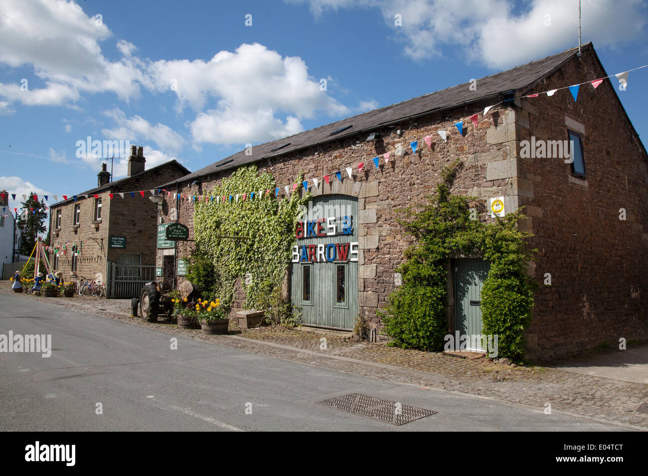 Scorton, Lancashire 2nd May, 2014. Decorated village properties at the ...