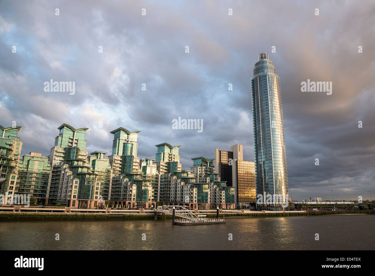 St George's Wharf and St George Tower, luxury residential developments ...
