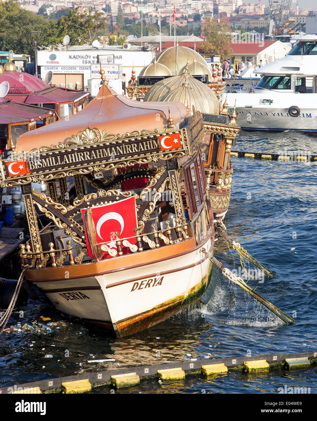 tourist barges in Istanbul Stock Photo - Alamy
