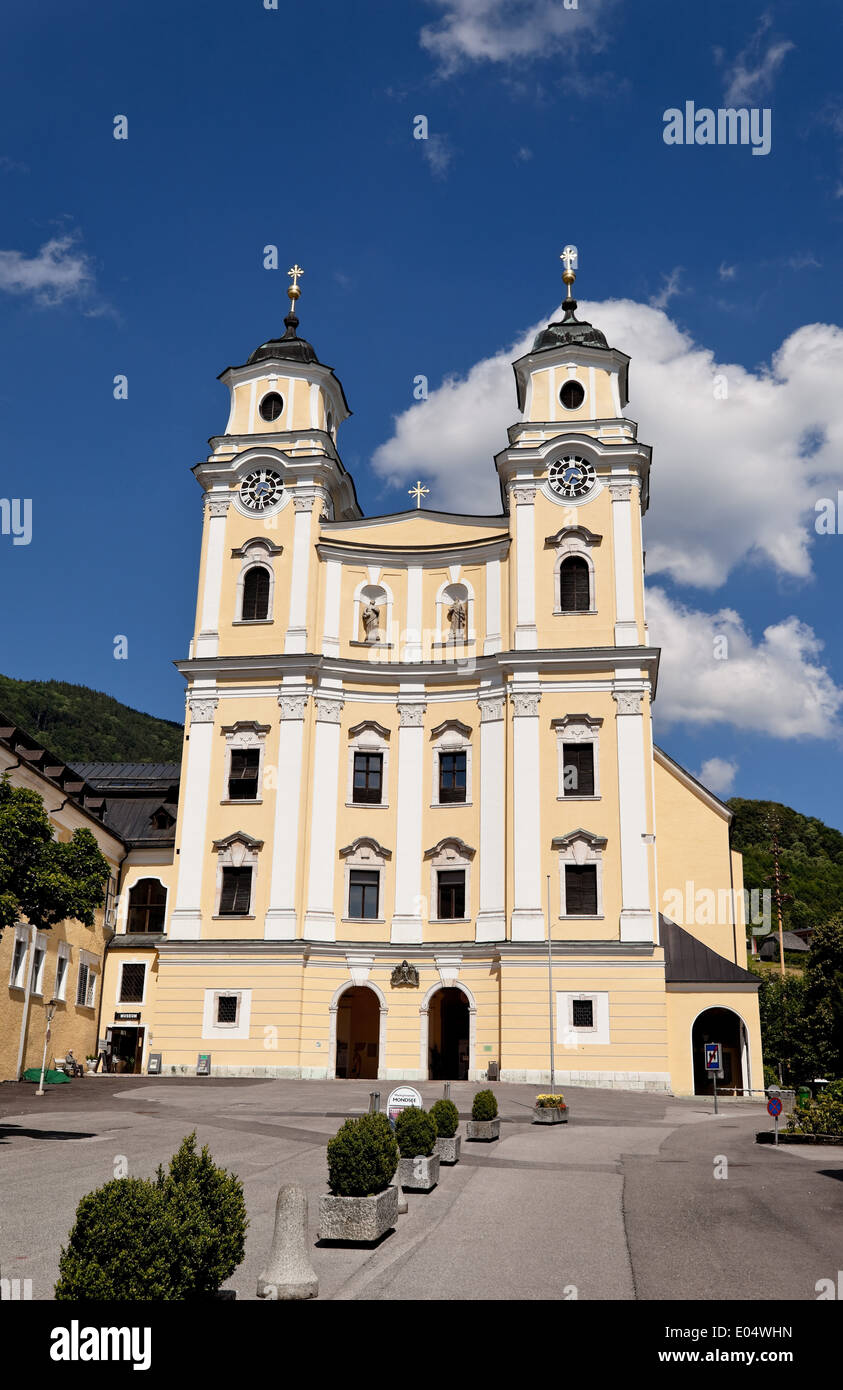 Mondsee austria church hi-res stock photography and images - Alamy