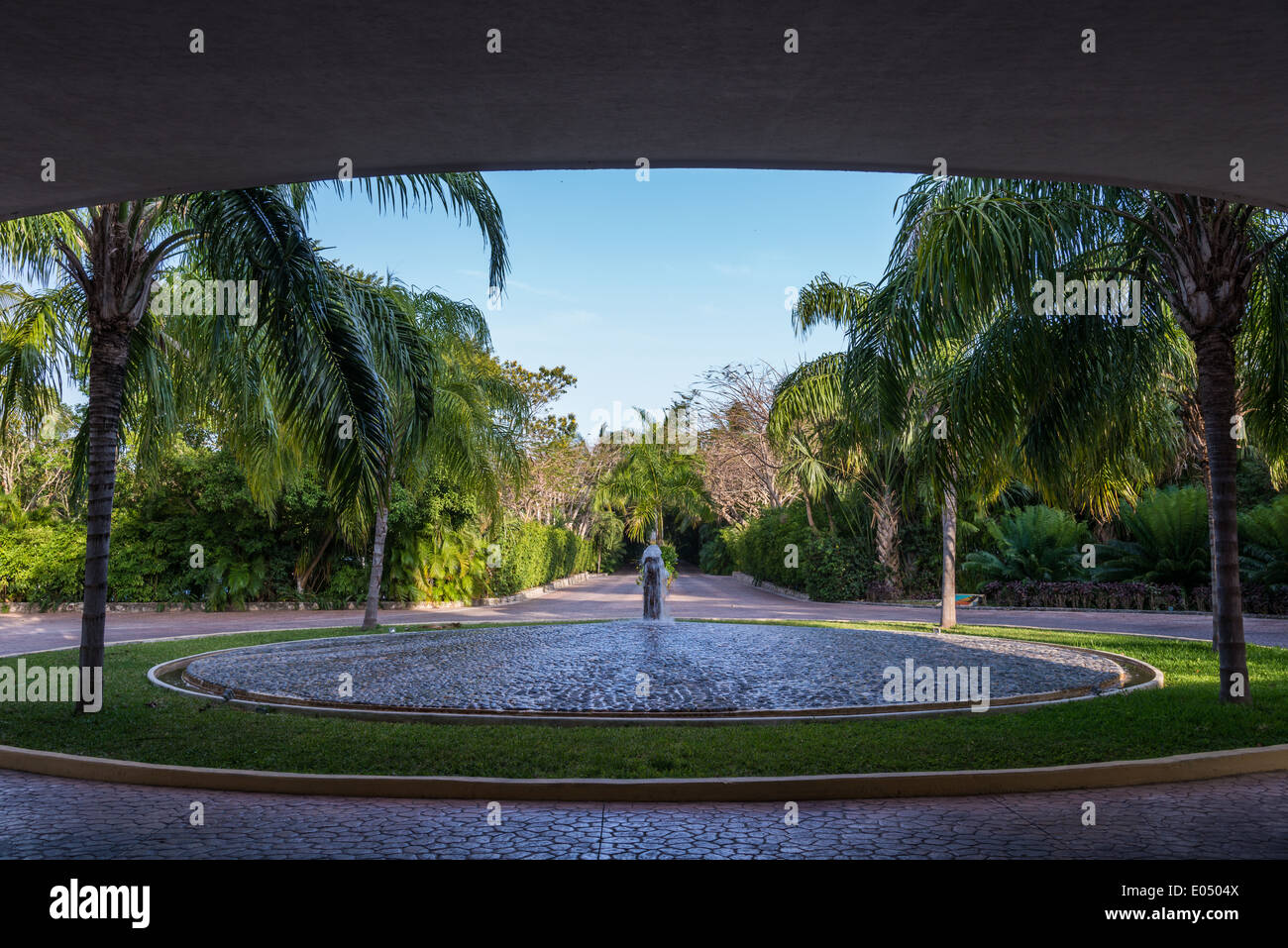 Resort entrance hi-res stock photography and images - Alamy