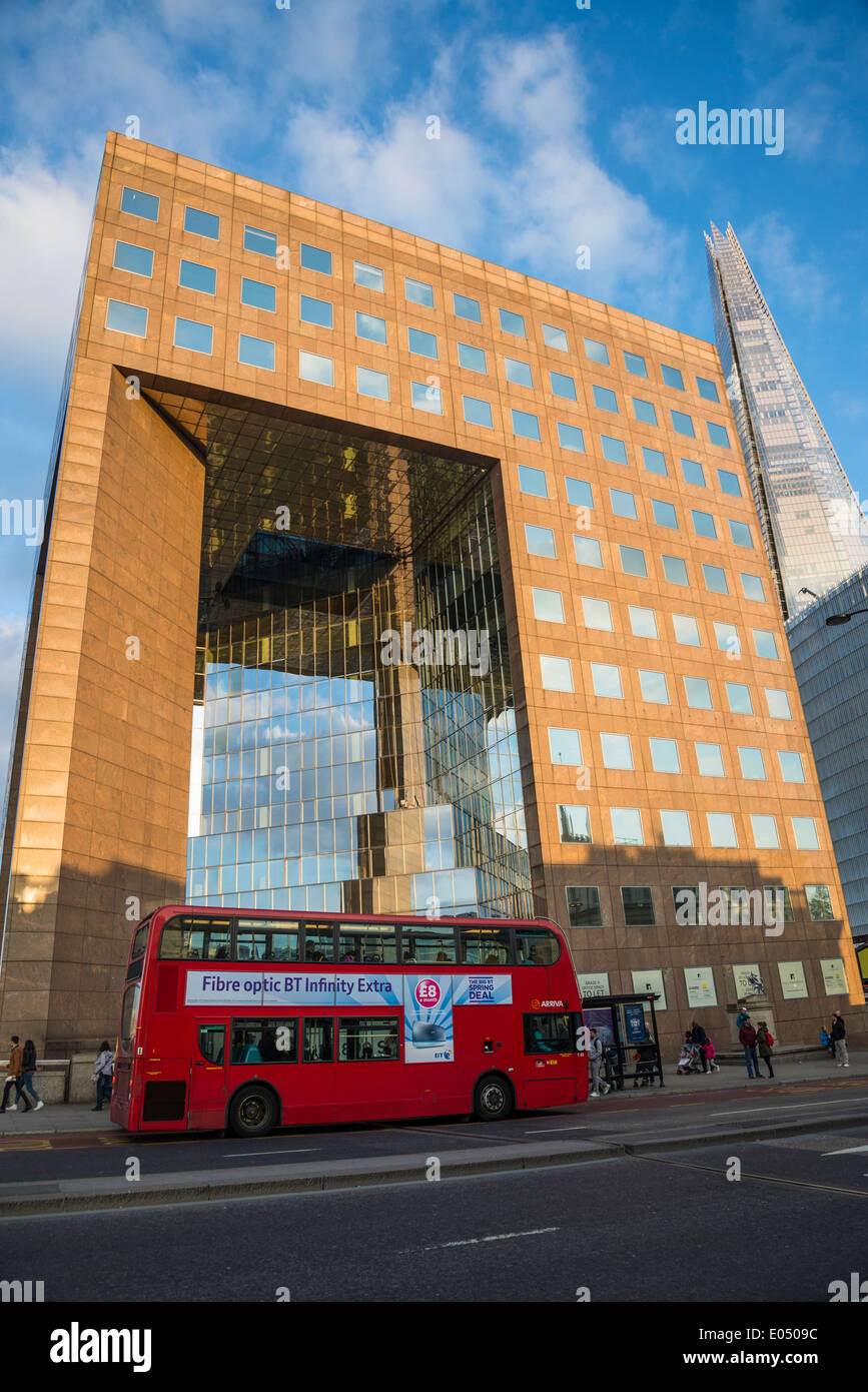 No. 1 London Bridge offices building, London, UK Stock Photo - Alamy