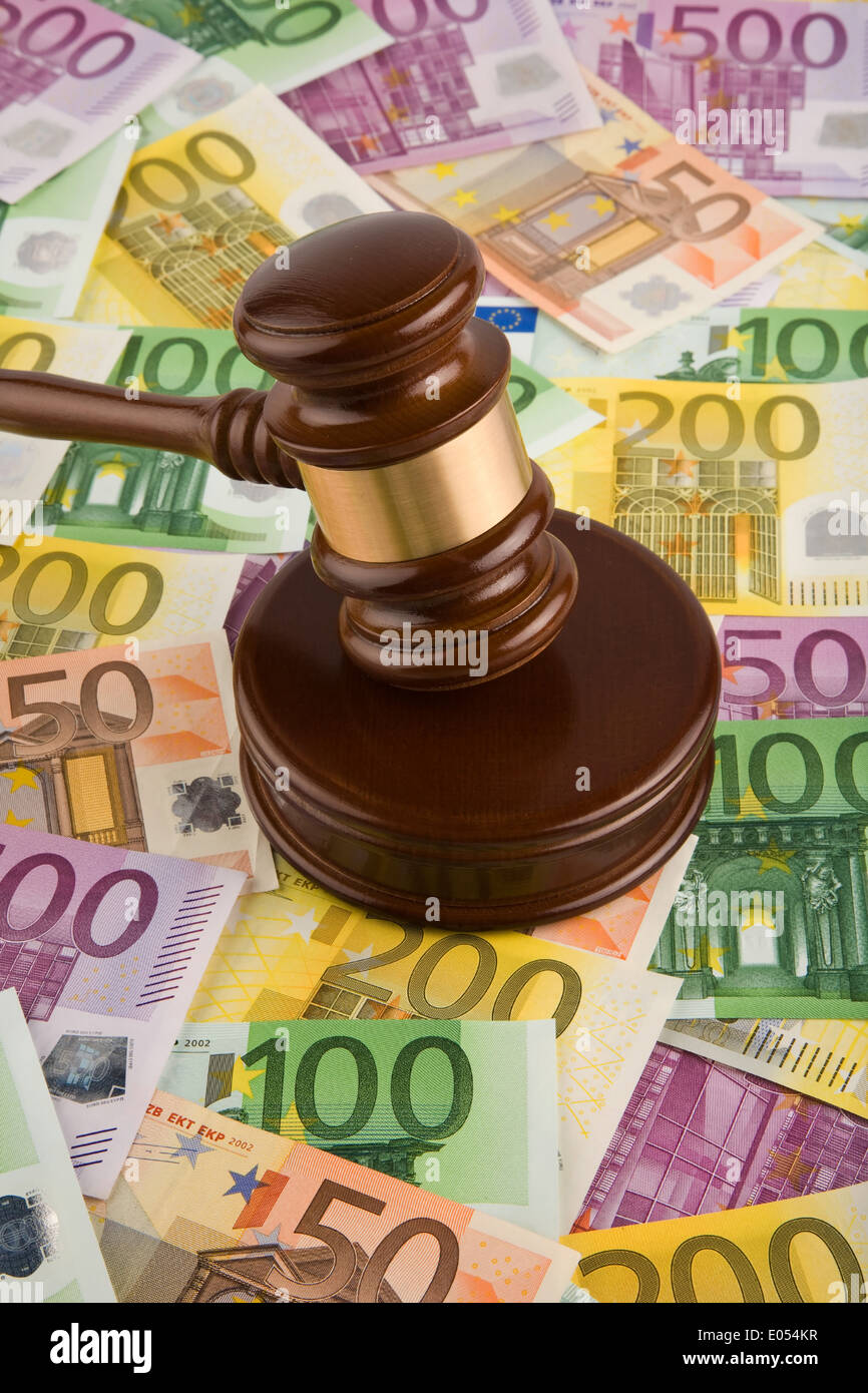 Accusat hi-res stock photography and images - Alamy