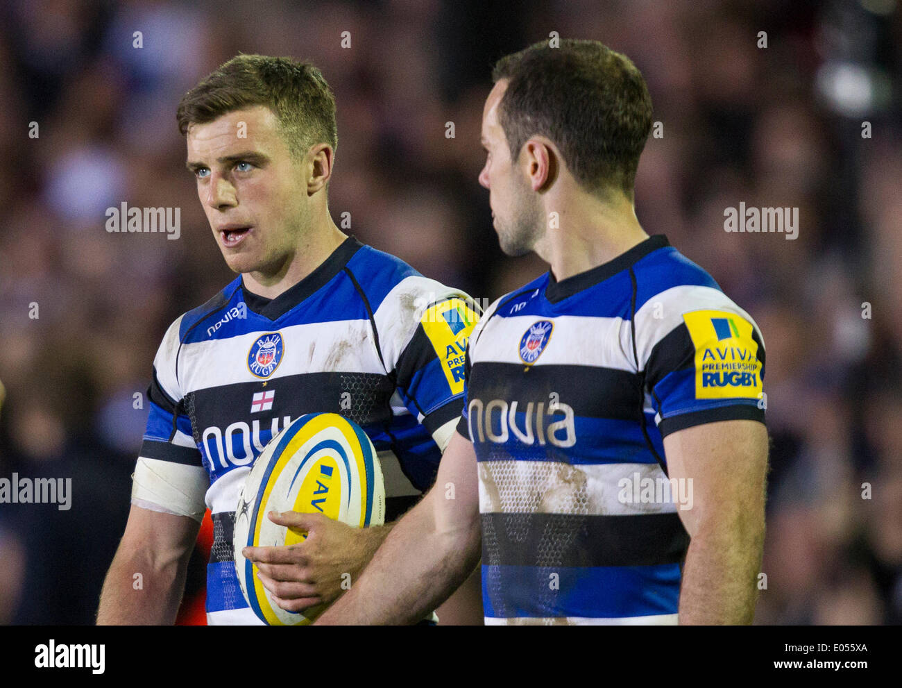 Mens backs hi-res stock photography and images - Alamy