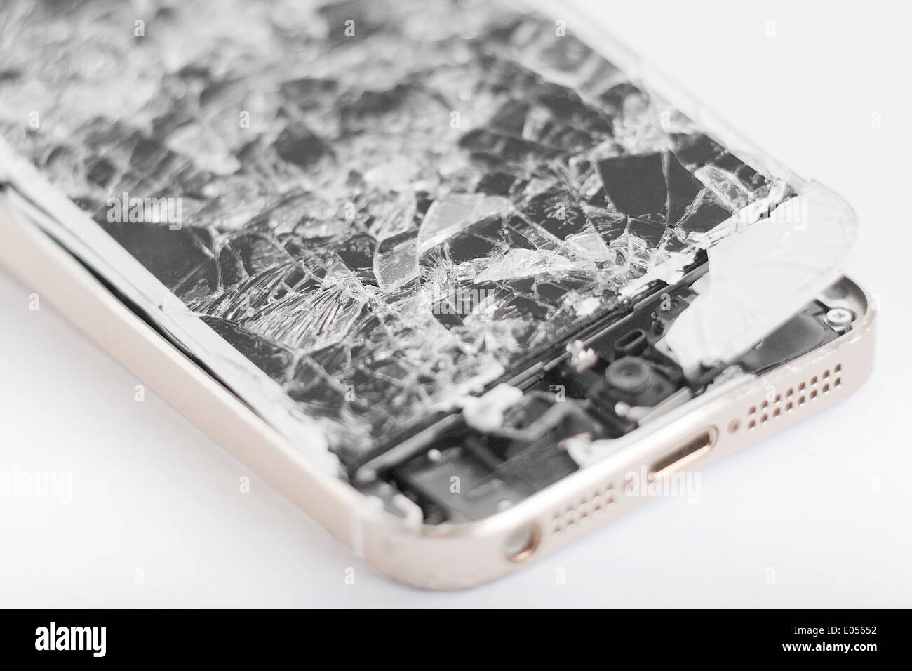 Broken mobile device Stock Photo - Alamy