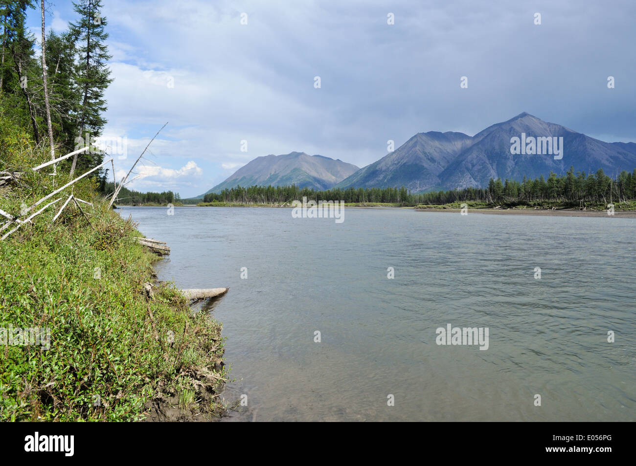 Mountain river Suntar. Landscape of the far corners of the earth in ...