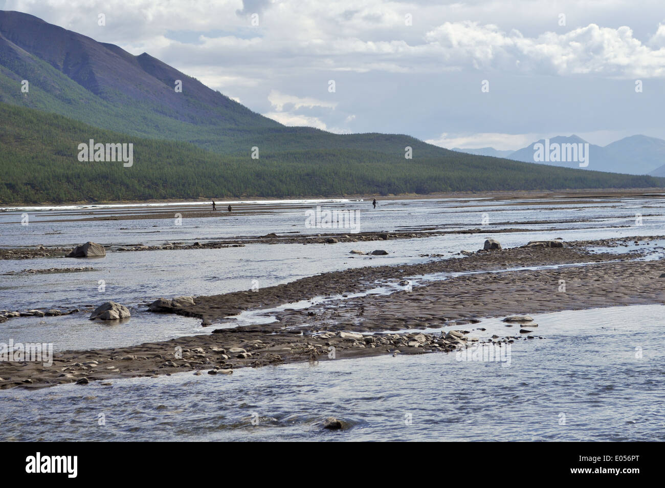 Mountain river Suntar. Landscape of the far corners of the earth in ...
