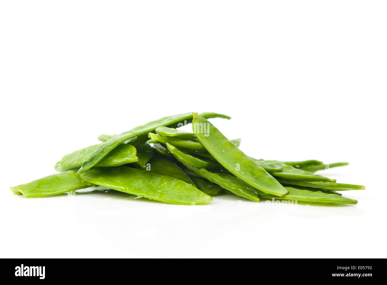Flat green beans Cut Out Stock Images & Pictures - Alamy