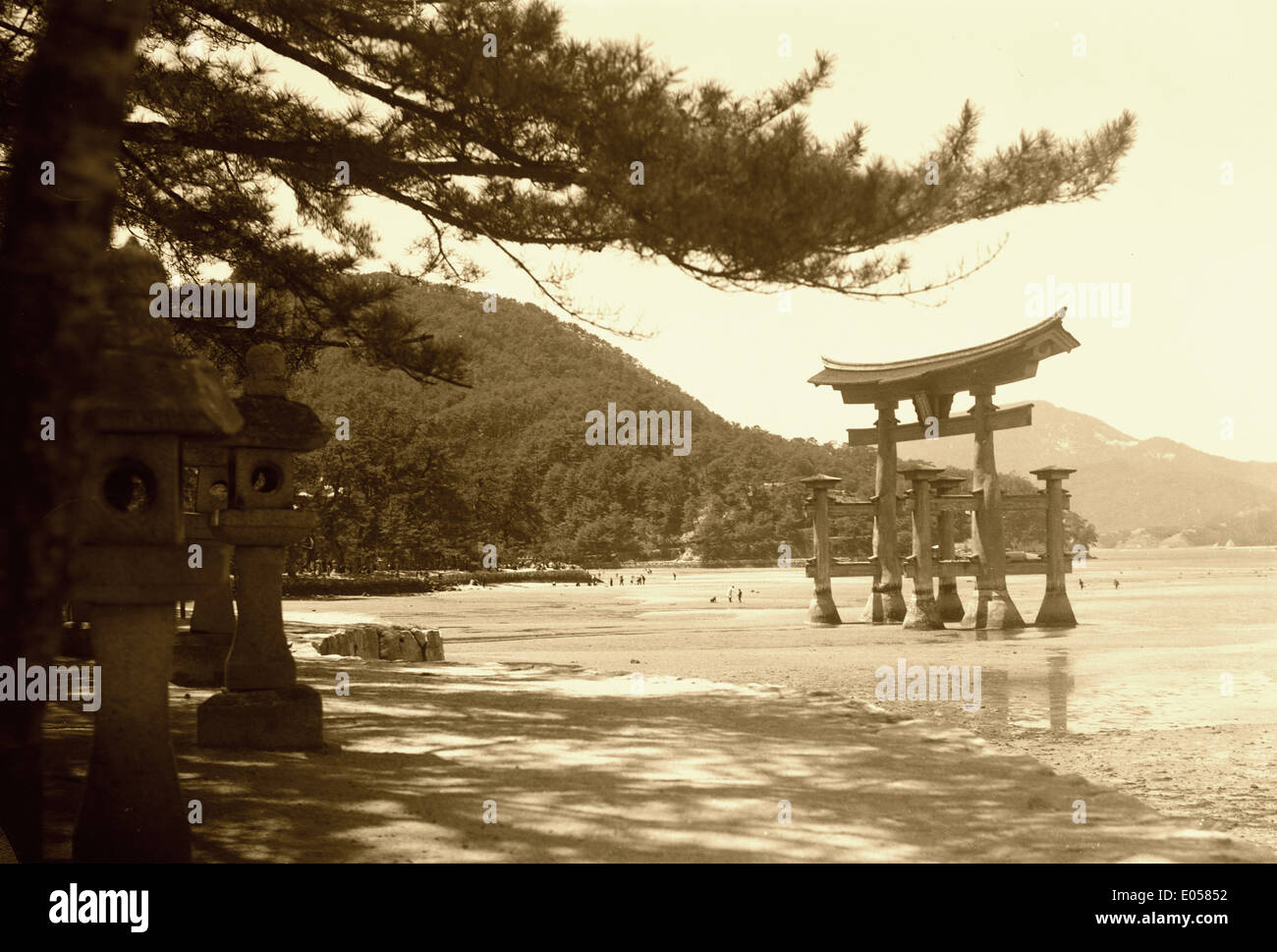 1930s japan hi-res stock photography and images - Alamy