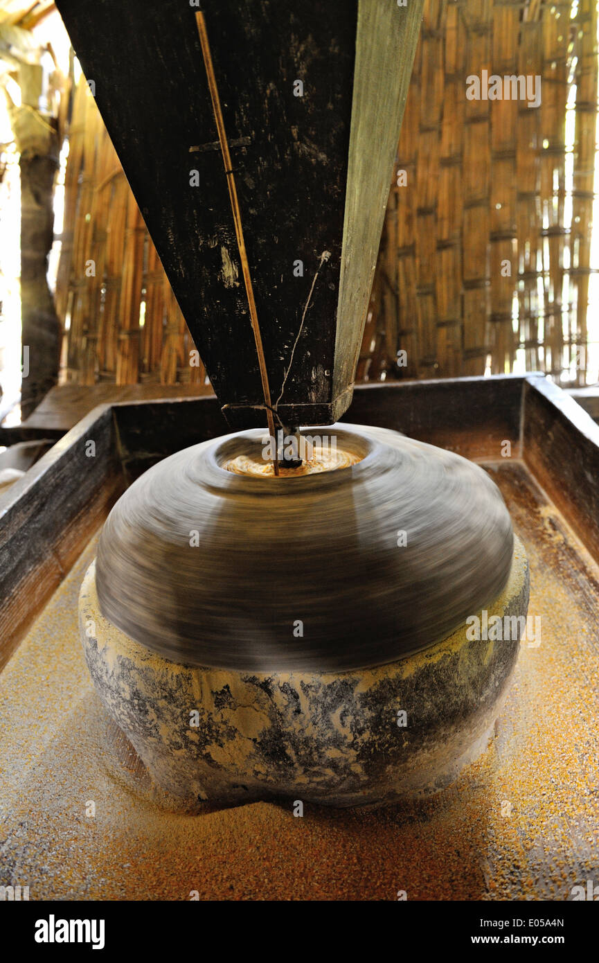 Quern hi-res stock photography and images - Alamy