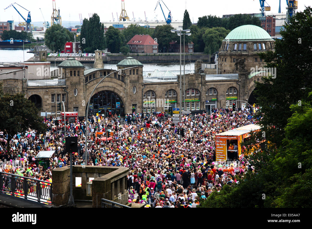 Reeperbahn, hamburg, germany hi-res stock photography and images - Alamy