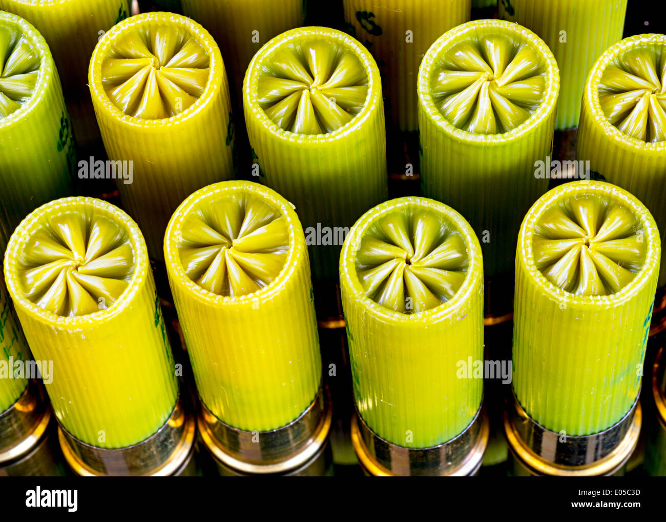 Loaded shells hi-res stock photography and images - Alamy