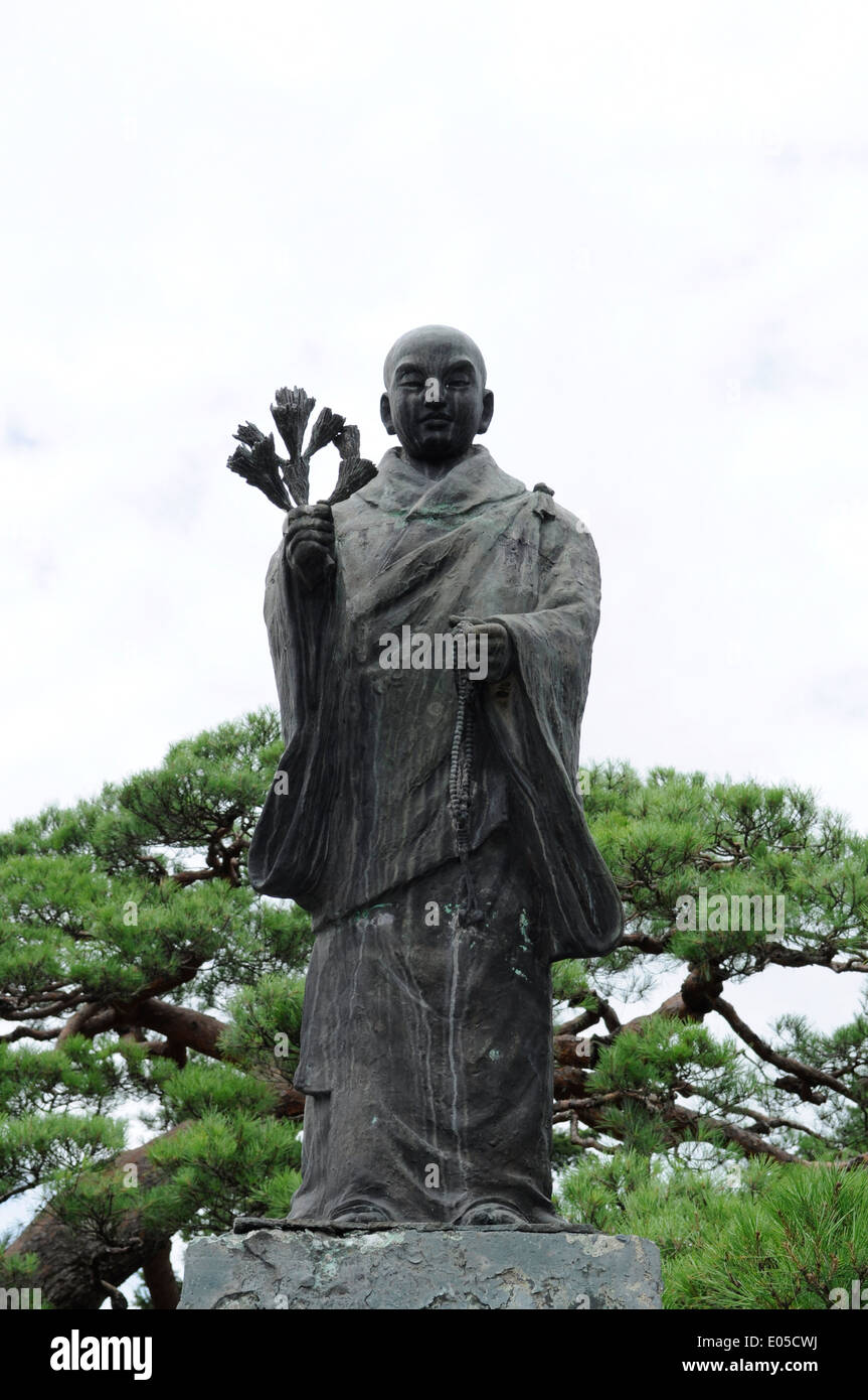 Shinran hi-res stock photography and images - Alamy