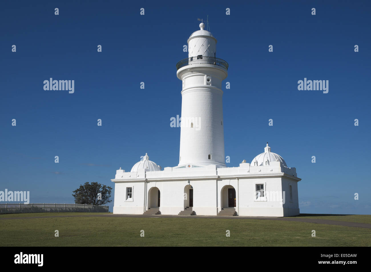 The Macquarie Lighthouse is Australia's first and longest operating ...