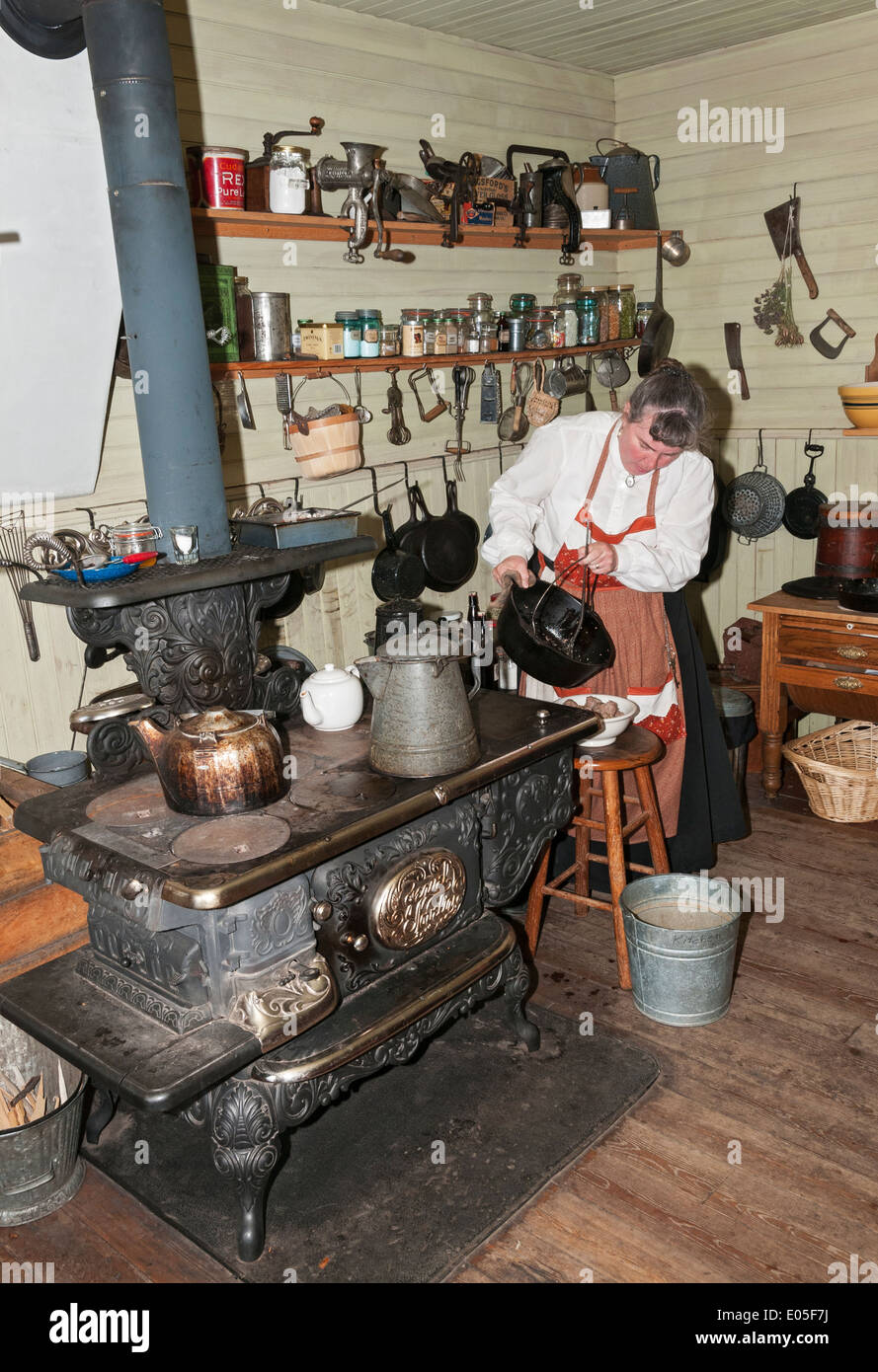 Kitchen museum hi-res stock photography and images - Alamy